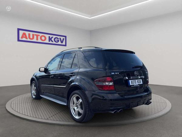 Black Mercedes-Benz ml-63-amg 2008 in Kaunas, with an engine capacity of 6.20 L and mileage of 242 thousand km for 11999 €, photo 4 on AUTOMOTO.COM.LV