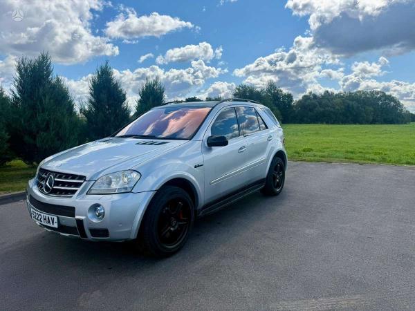 Pelēks Mercedes-Benz ml-63-amg 2008 Kauņa, ar dzinēja tilpumu 6.20 L un nobraukumu 130 tūkst. km par 6150 €, foto 4 vietnē AUTOMOTO.COM.LV