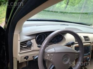 Blue Mercedes-Benz r-280 2007 in Daugavpils, with an engine capacity of 3.00 L and mileage of 312 thousand km for 2900 €, photo 6 on AUTOMOTO.COM.LV