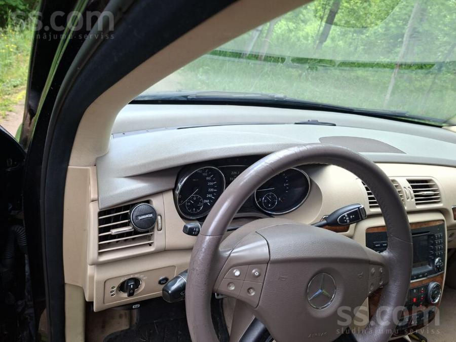 Blue Mercedes-Benz r-280 2007 in Daugavpils, with an engine capacity of 3.00 L and mileage of 312 thousand km for 2900 €, photo 6 on AUTOMOTO.COM.LV