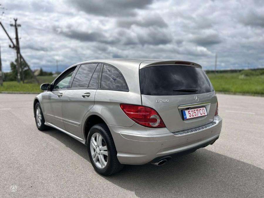Brūns Mercedes-Benz r-280 2008 Kuršėnai, ar dzinēja tilpumu 2.99 L un nobraukumu 292 tūkst. km par 3600 €, foto 5 vietnē AUTOMOTO.COM.LV