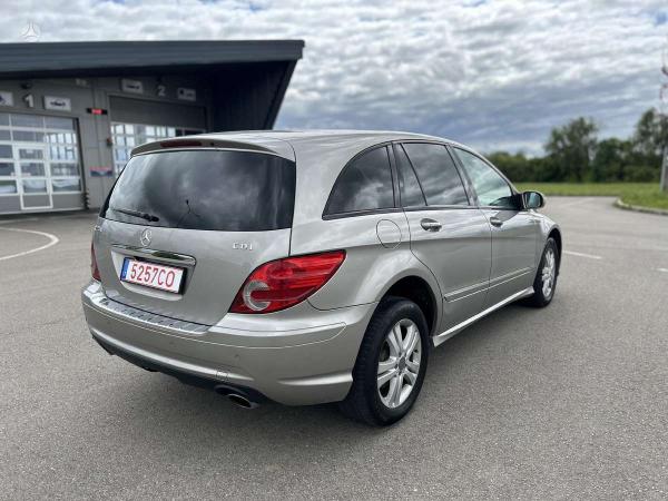 Brown Mercedes-Benz r-280 2008 in Kursenai, with an engine capacity of 2.99 L and mileage of 292 thousand km for 3600 €, photo 7 on AUTOMOTO.COM.LV