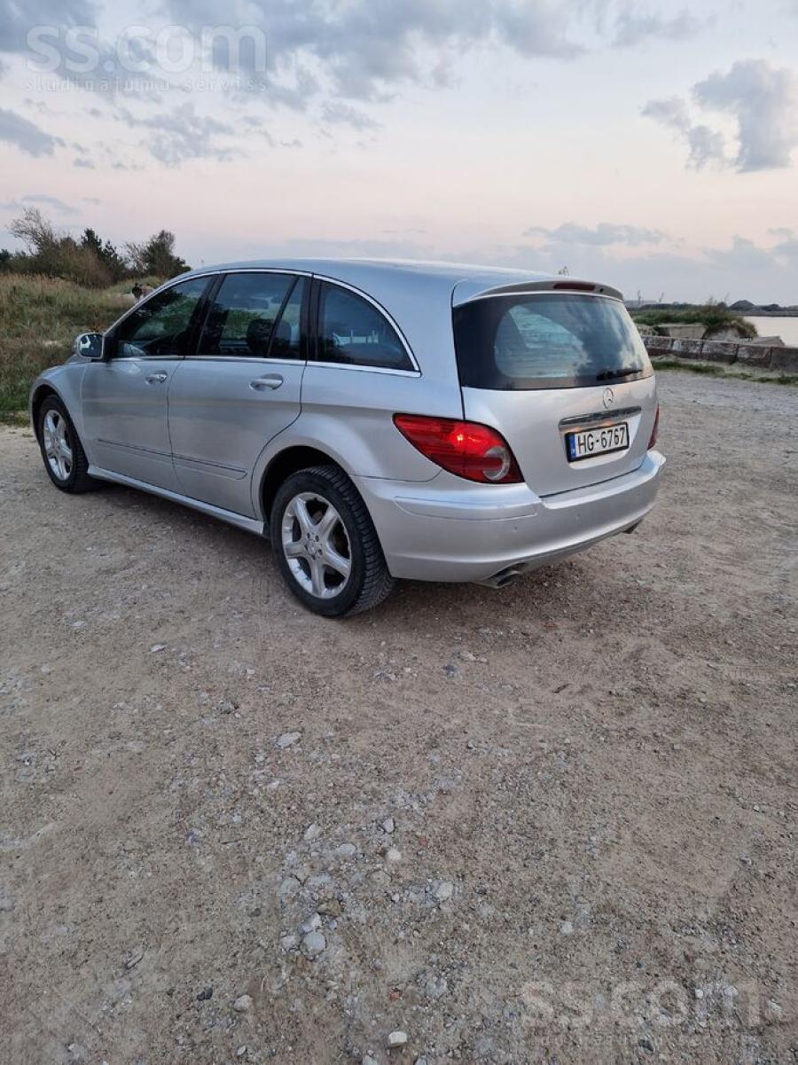 Grey Mercedes-Benz r-280 2007 in Liepaja, with an engine capacity of 3.00 L and mileage of 263 thousand km for 3250 €, photo 3 on AUTOMOTO.COM.LV