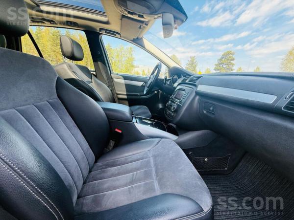 Mercedes-Benz r-280 2010 Rīga, ar dzinēja tilpumu 3.00 L un nobraukumu 332 tūkst. km par 4900 €, foto 8 vietnē AUTOMOTO.COM.LV