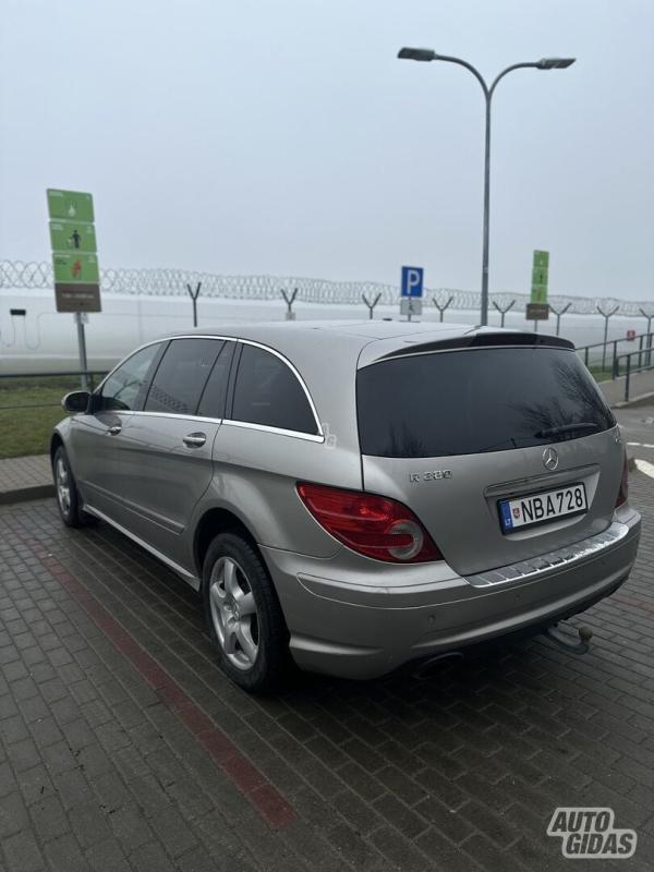 Mercedes-Benz r-280 2009 Viļņa, ar dzinēja tilpumu 3.00 L un nobraukumu 378 tūkst. km par 2900 €, foto 3 vietnē AUTOMOTO.COM.LV