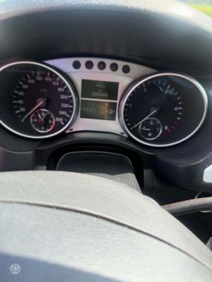White Mercedes-Benz r-280 2007 in Gargzdai, with an engine capacity of 2.99 L and mileage of 282 thousand km for 3500 €, photo 11 on AUTOMOTO.COM.LV