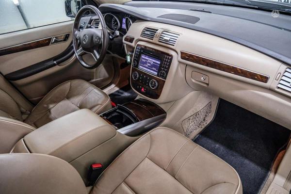 Blue Mercedes-Benz r-300 2010 in Kaunas, with an engine capacity of 3.00 L and mileage of 0 thousand km for 9890 €, photo 11 on AUTOMOTO.COM.LV