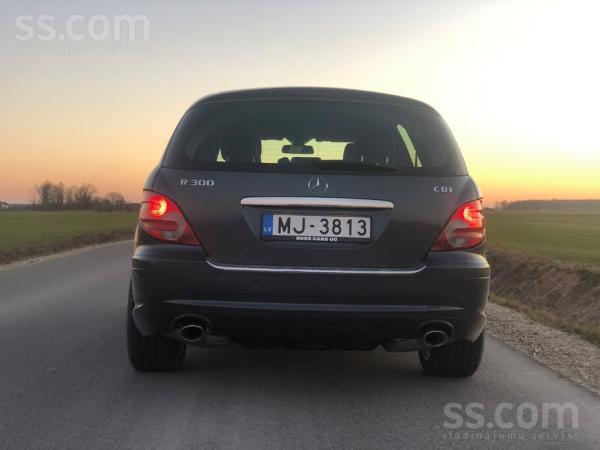 Grey Mercedes-Benz r-300 2010 in Dobele, with an engine capacity of 3.00 L and mileage of 250 thousand km for 6000 €, photo 3 on AUTOMOTO.COM.LV