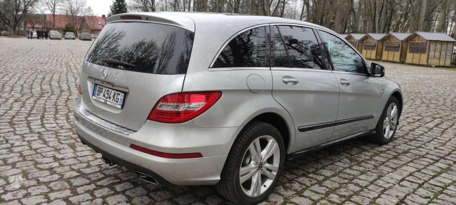 Grey Mercedes-Benz r-300 2011 in Siauliai, with an engine capacity of 0.30 L and mileage of 231 thousand km for 7500 €, photo 4 on AUTOMOTO.COM.LV