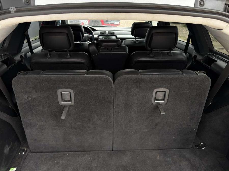 Серый Мерседес r-300 2010 в Вильнюс, объемом двигателя 2.99 л и пробегом 423 тыс. км за 1950 €, фото 20 на AUTOMOTO.COM.LV
