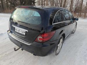 Melns Mercedes-Benz R 320 2008 Klaipėda, ar dzinēja tilpumu 3.00 L un nobraukumu 278 tūkst. km par 3990 €, foto 6 vietnē AUTOMOTO.COM.LV