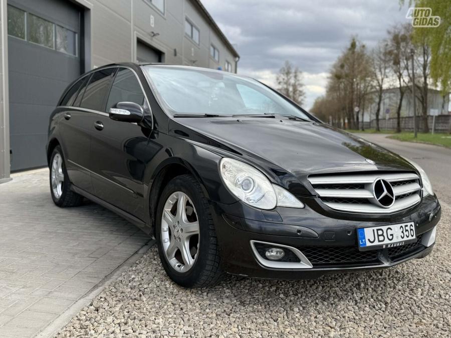 Melns Mercedes-Benz R 320 2006 Kauņa, ar dzinēja tilpumu 3.20 L un nobraukumu 402 tūkst. km par 2450 €, foto 4 vietnē AUTOMOTO.COM.LV