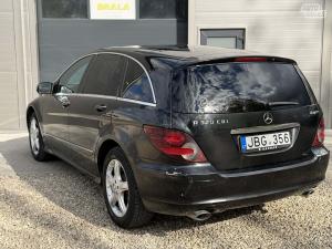 Melns Mercedes-Benz R 320 2006 Kauņa, ar dzinēja tilpumu 3.20 L un nobraukumu 402 tūkst. km par 2450 €, foto 11 vietnē AUTOMOTO.COM.LV