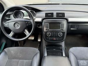 Melns Mercedes-Benz R 320 2006 Kauņa, ar dzinēja tilpumu 3.20 L un nobraukumu 402 tūkst. km par 2450 €, foto 16 vietnē AUTOMOTO.COM.LV