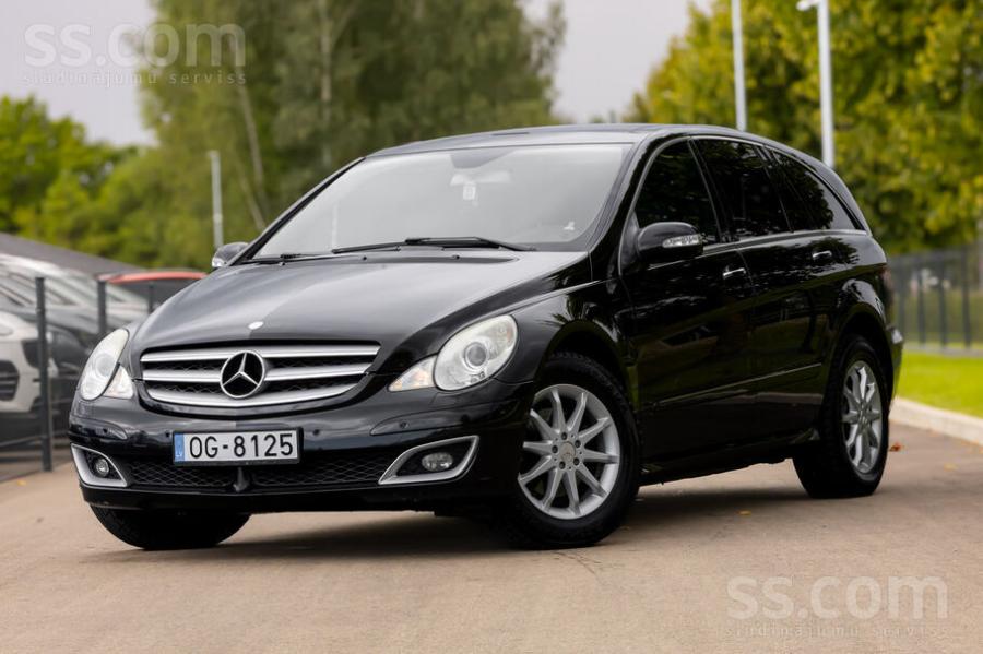 Black Mercedes-Benz R 320 2006 in Jelgava, with an engine capacity of 3.20 L and mileage of 220 thousand km for 4200 €, photo 1 on AUTOMOTO.COM.LV