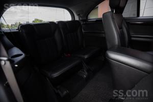 Black Mercedes-Benz R 320 2006 in Jelgava, with an engine capacity of 3.20 L and mileage of 220 thousand km for 4200 €, photo 10 on AUTOMOTO.COM.LV