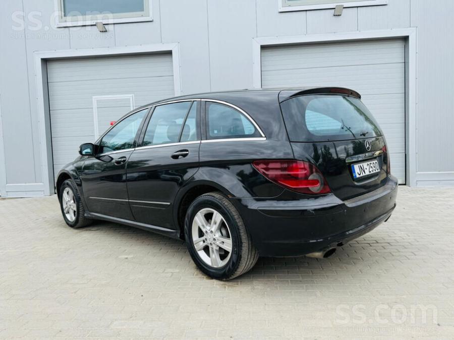 Melns Mercedes-Benz R 320 2006 Rīga, ar dzinēja tilpumu 3.00 L un nobraukumu 287 tūkst. km par 2500 €, foto 5 vietnē AUTOMOTO.COM.LV