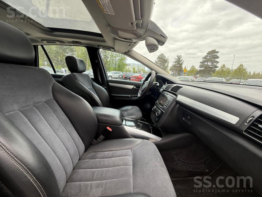 Melns Mercedes-Benz R 320 2006 Rīga, ar dzinēja tilpumu 3.00 L un nobraukumu 287 tūkst. km par 2500 €, foto 9 vietnē AUTOMOTO.COM.LV