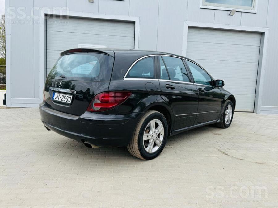 Melns Mercedes-Benz R 320 2006 Rīga, ar dzinēja tilpumu 3.00 L un nobraukumu 287 tūkst. km par 2500 €, foto 6 vietnē AUTOMOTO.COM.LV