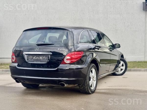 Black Mercedes-Benz R 320 2007 in Aizkraukle, with an engine capacity of 3.00 L and mileage of 0 thousand km for 5150 €, photo 6 on AUTOMOTO.COM.LV