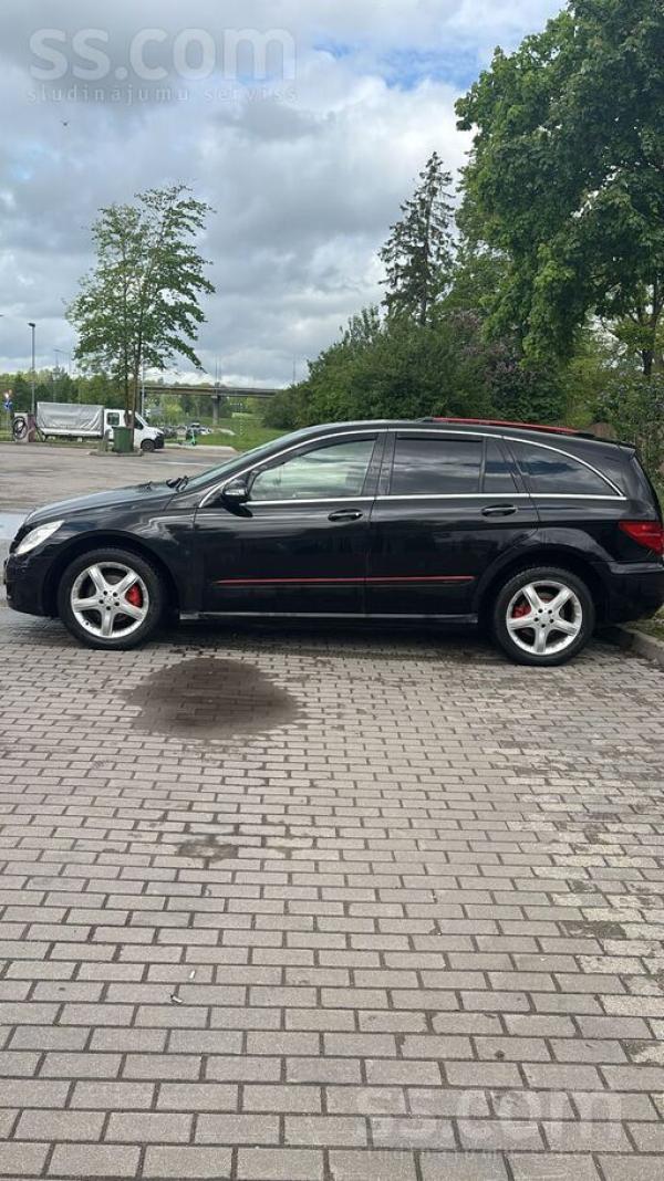 Melns Mercedes-Benz R 320 2007 Rēzekne, ar dzinēja tilpumu 3.00 L un nobraukumu 300 tūkst. km par 3550 €, foto 3 vietnē AUTOMOTO.COM.LV