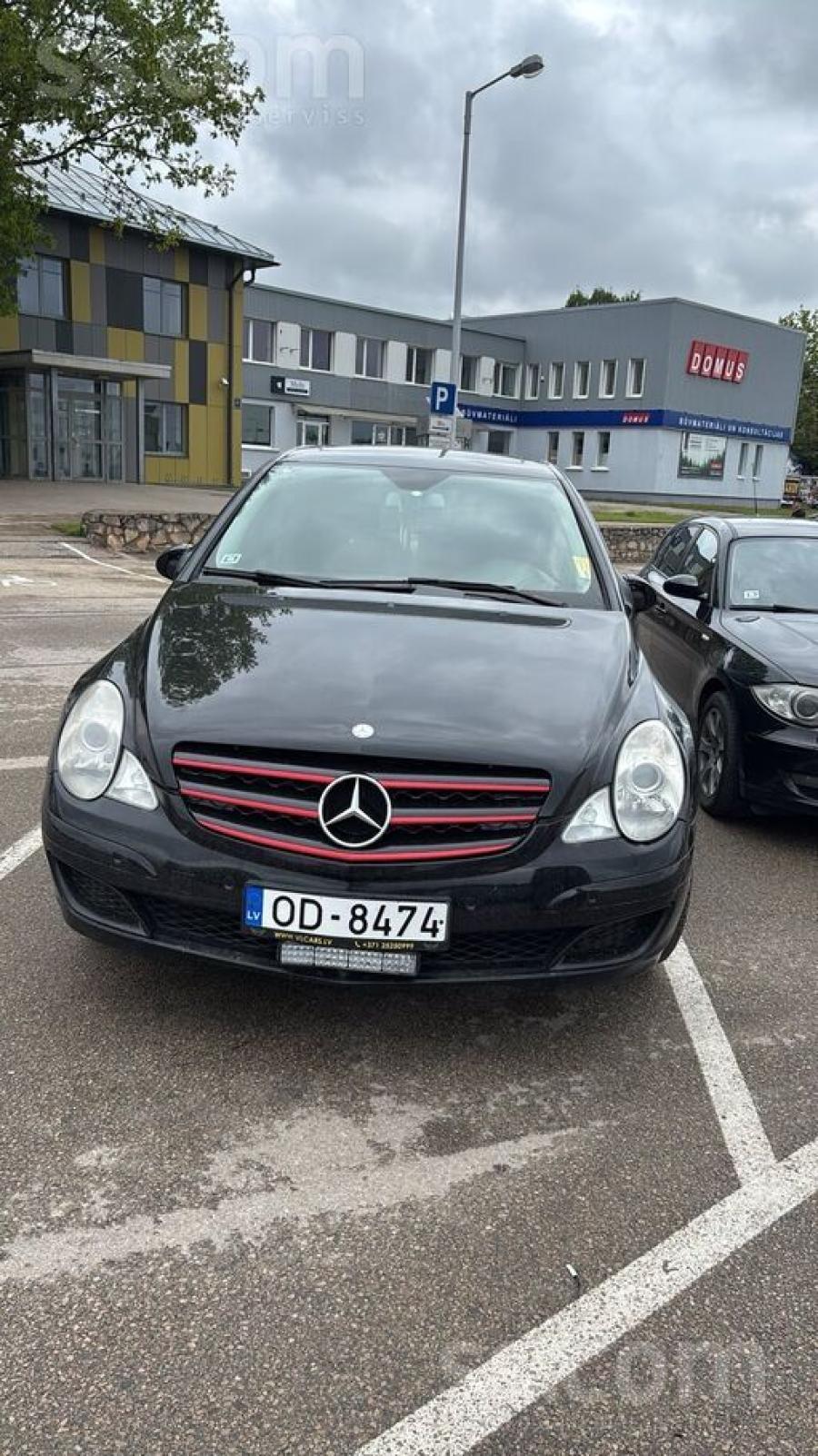 Melns Mercedes-Benz R 320 2007 Rēzekne, ar dzinēja tilpumu 3.00 L un nobraukumu 300 tūkst. km par 3550 €, foto 6 vietnē AUTOMOTO.COM.LV