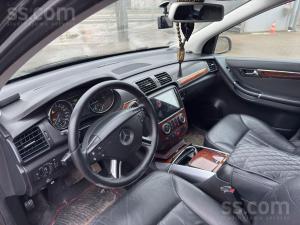 Melns Mercedes-Benz R 320 2007 Rēzekne, ar dzinēja tilpumu 3.00 L un nobraukumu 300 tūkst. km par 3550 €, foto 7 vietnē AUTOMOTO.COM.LV