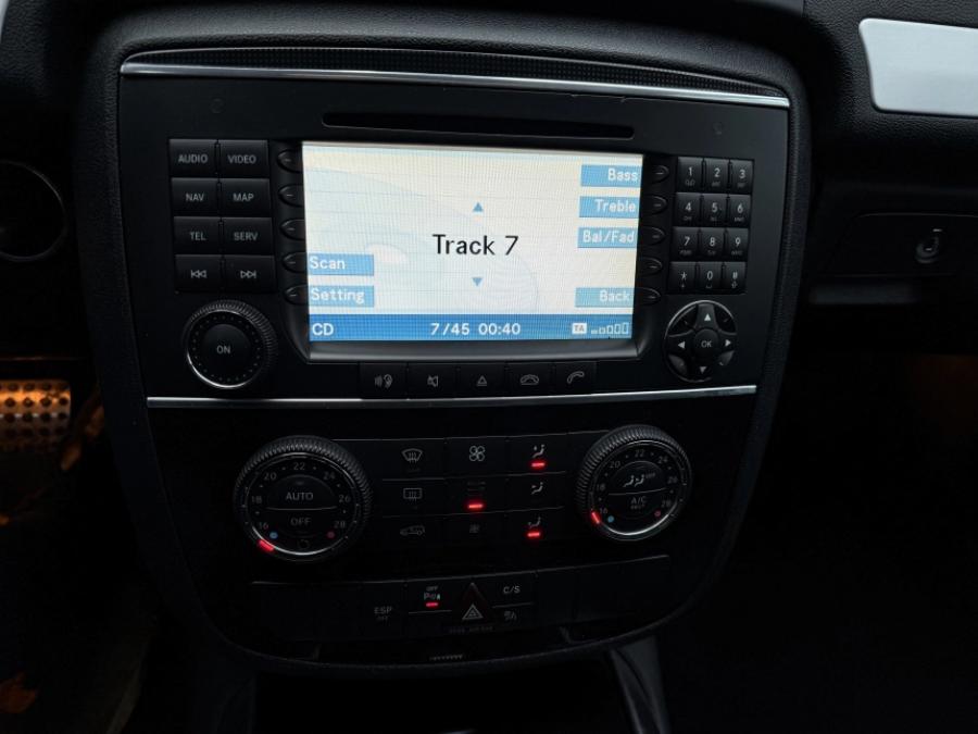 Melns Mercedes-Benz R 320 2007 Rīga, ar dzinēja tilpumu 3.00 L un nobraukumu 246 tūkst. km par 5200 €, foto 14 vietnē AUTOMOTO.COM.LV