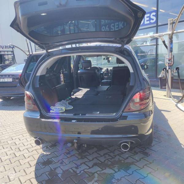 Melns Mercedes-Benz R 320 2007 Klaipėda, ar dzinēja tilpumu 2.99 L un nobraukumu 0 tūkst. km par 4700 €, foto 10 vietnē AUTOMOTO.COM.LV