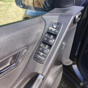 Melns Mercedes-Benz R 320 2007 Klaipėda, ar dzinēja tilpumu 2.99 L un nobraukumu 0 tūkst. km par 4700 €, foto 14 vietnē AUTOMOTO.COM.LV