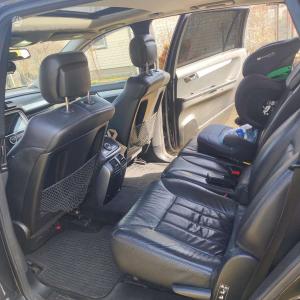 Melns Mercedes-Benz R 320 2007 Klaipėda, ar dzinēja tilpumu 2.99 L un nobraukumu 0 tūkst. km par 4700 €, foto 16 vietnē AUTOMOTO.COM.LV