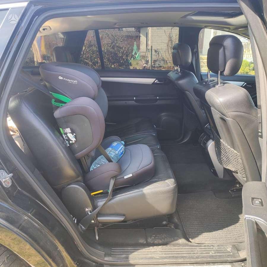 Melns Mercedes-Benz R 320 2007 Klaipėda, ar dzinēja tilpumu 2.99 L un nobraukumu 0 tūkst. km par 4700 €, foto 17 vietnē AUTOMOTO.COM.LV