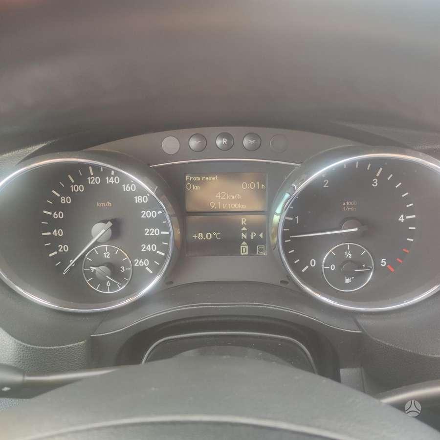 Melns Mercedes-Benz R 320 2007 Klaipėda, ar dzinēja tilpumu 2.99 L un nobraukumu 0 tūkst. km par 4700 €, foto 22 vietnē AUTOMOTO.COM.LV