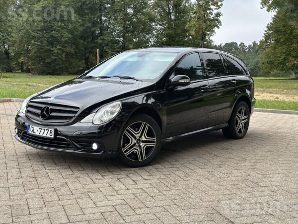 Black Mercedes-Benz R 320 2007 in Riga, with an engine capacity of 3.00 L and mileage of 303 thousand km for 4100 €, photo 3 on AUTOMOTO.COM.LV