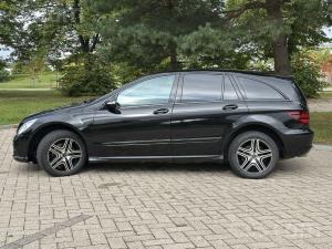 Black Mercedes-Benz R 320 2007 in Riga, with an engine capacity of 3.00 L and mileage of 303 thousand km for 4150 €, photo 8 on AUTOMOTO.COM.LV