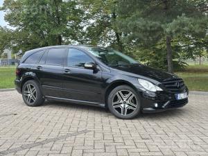 Black Mercedes-Benz R 320 2007 in Riga, with an engine capacity of 3.00 L and mileage of 303 thousand km for 4150 €, photo 9 on AUTOMOTO.COM.LV