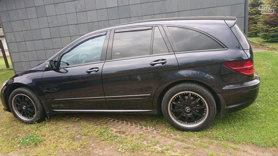 Melns Mercedes-Benz R 320 2006 Kauņa, ar dzinēja tilpumu 3.00 L un nobraukumu 401 tūkst. km par 3500 €, foto 5 vietnē AUTOMOTO.COM.LV