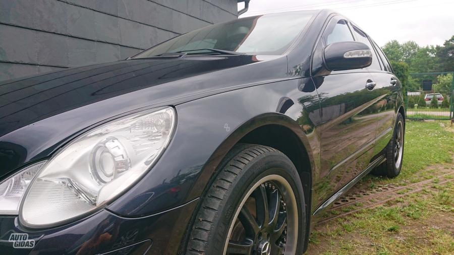 Melns Mercedes-Benz R 320 2006 Kauņa, ar dzinēja tilpumu 3.00 L un nobraukumu 401 tūkst. km par 3500 €, foto 6 vietnē AUTOMOTO.COM.LV