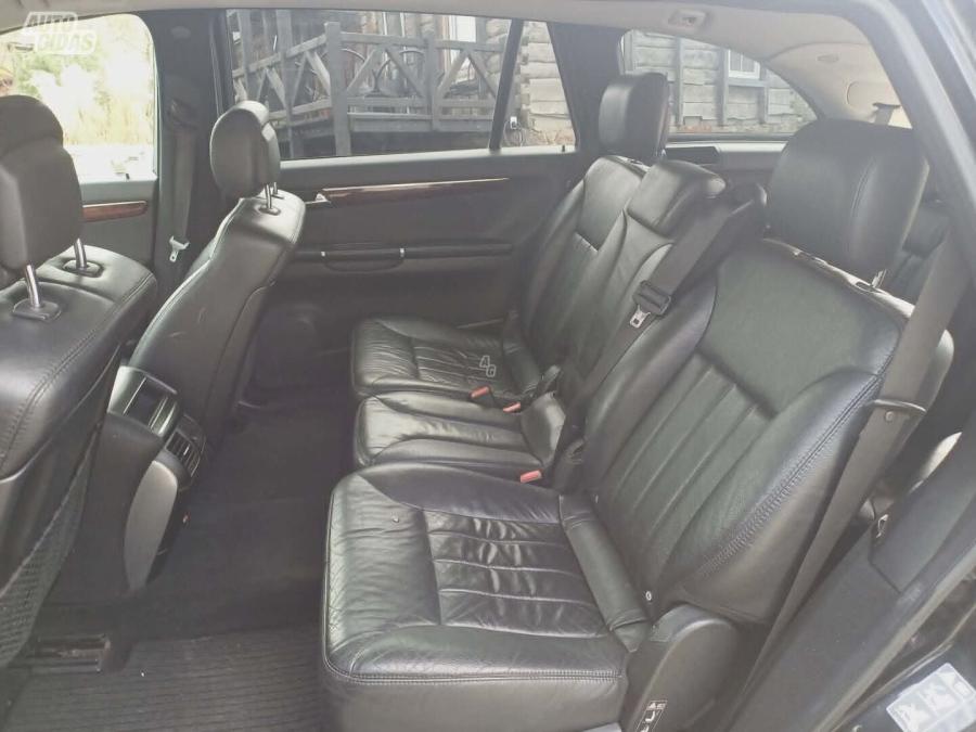 Melns Mercedes-Benz R 320 2007 Utena, ar dzinēja tilpumu 3.00 L un nobraukumu 368 tūkst. km par 2250 €, foto 9 vietnē AUTOMOTO.COM.LV