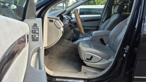Melns Mercedes-Benz R 320 2007 Klaipėda, ar dzinēja tilpumu 2.99 L un nobraukumu 303 tūkst. km par 2350 €, foto 12 vietnē AUTOMOTO.COM.LV
