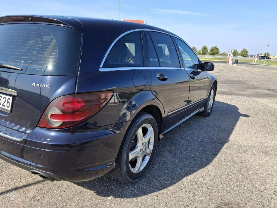 Zils Mercedes-Benz R 320 2009 Palanga, ar dzinēja tilpumu 2.99 L un nobraukumu 370 tūkst. km par 4000 €, foto 6 vietnē AUTOMOTO.COM.LV