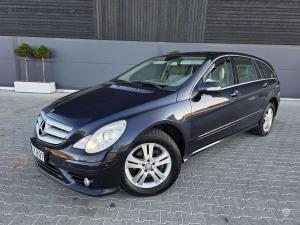 Blue Mercedes-Benz R 320 2008 in Siauliai, with an engine capacity of 3.00 L and mileage of 310 thousand km for 2850 €, photo 3 on AUTOMOTO.COM.LV