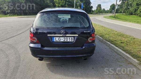Blue Mercedes-Benz R 320 2006 in Riga, with an engine capacity of 3.00 L and mileage of 300 thousand km for 2700 €, photo 6 on AUTOMOTO.COM.LV