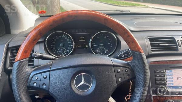 Brūns Mercedes-Benz R 320 2006 Jēkabpils, ar dzinēja tilpumu 3.20 L un nobraukumu 318 tūkst. km par 5990 €, foto 7 vietnē AUTOMOTO.COM.LV