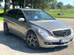 Brown Mercedes-Benz R 320 2006 in Jekabpils, with an engine capacity of 3.20 L and mileage of 318 thousand km for 5990 €, photo  on AUTOMOTO.COM.LV