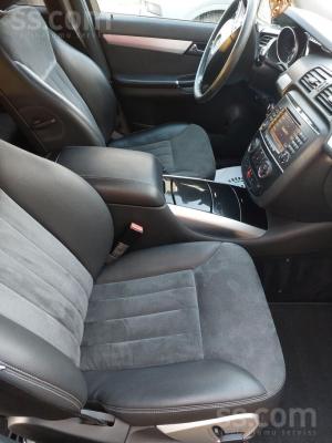 Brūns Mercedes-Benz R 320 2007 Rīga, ar dzinēja tilpumu 3.00 L un nobraukumu 284 tūkst. km par 4333 €, foto 6 vietnē AUTOMOTO.COM.LV