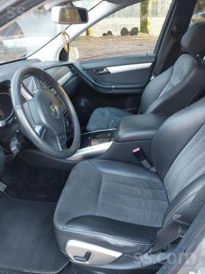 Brūns Mercedes-Benz R 320 2007 Rīga, ar dzinēja tilpumu 3.00 L un nobraukumu 284 tūkst. km par 4333 €, foto 8 vietnē AUTOMOTO.COM.LV