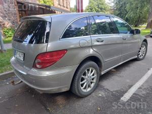 Brūns Mercedes-Benz R 320 2007 Rīga, ar dzinēja tilpumu 3.00 L un nobraukumu 284 tūkst. km par 4333 €, foto 12 vietnē AUTOMOTO.COM.LV