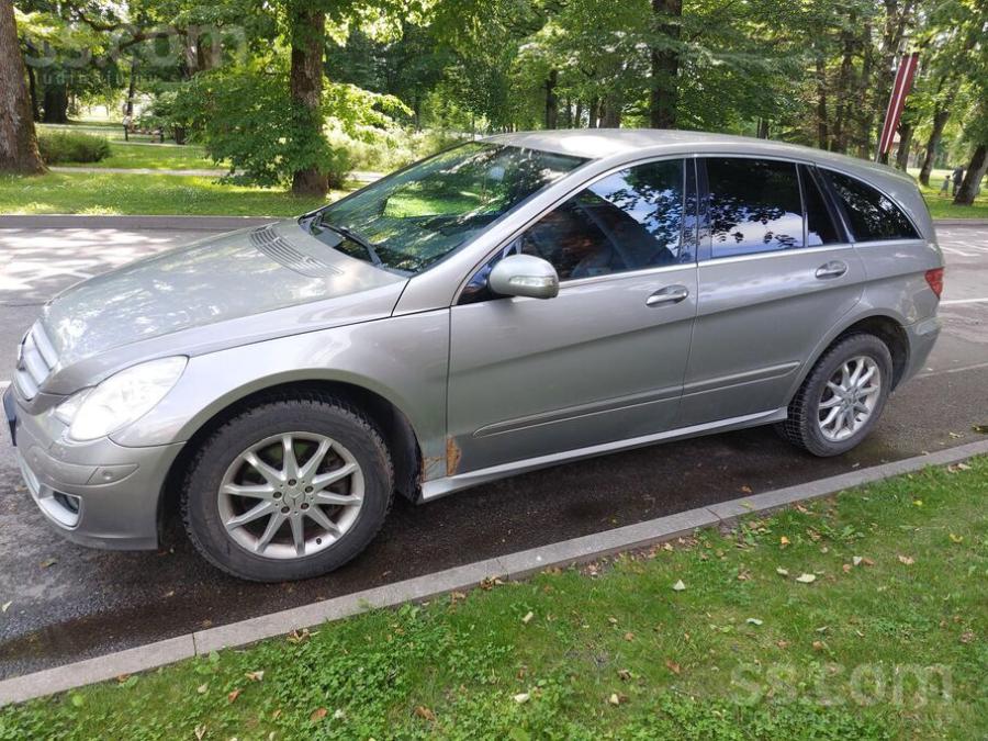 Brūns Mercedes-Benz R 320 2007 Rīga, ar dzinēja tilpumu 3.00 L un nobraukumu 284 tūkst. km par 4333 €, foto 13 vietnē AUTOMOTO.COM.LV