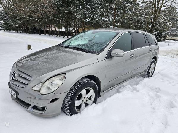 Brown Mercedes-Benz R 320 2007 in Kaunas, with an engine capacity of 3.00 L and mileage of 263 thousand km for 3750 €, photo 2 on AUTOMOTO.COM.LV